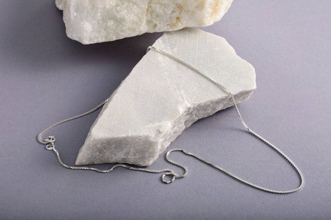 Men Chain – Sarwana